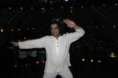 NRI Jay Kumar dance choreographer recording of world cup anthem