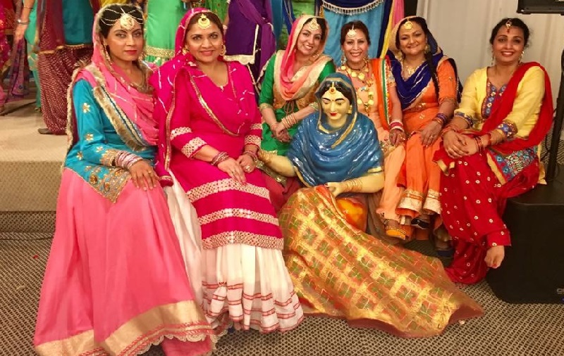 Teeyan de Mela. 2017, LA